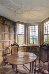 Haddon Hall | History, Photos & Visiting Information